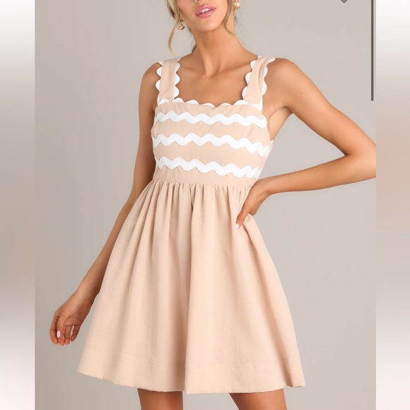 entro | Dresses | New Beige Scalloped Flare Dress | Poshmark
